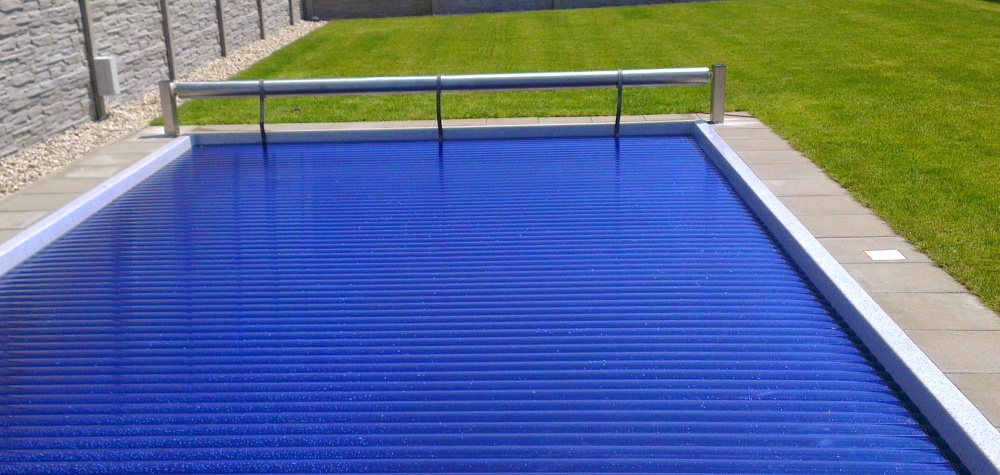 Schwimmbecken und Pool-Zubehor